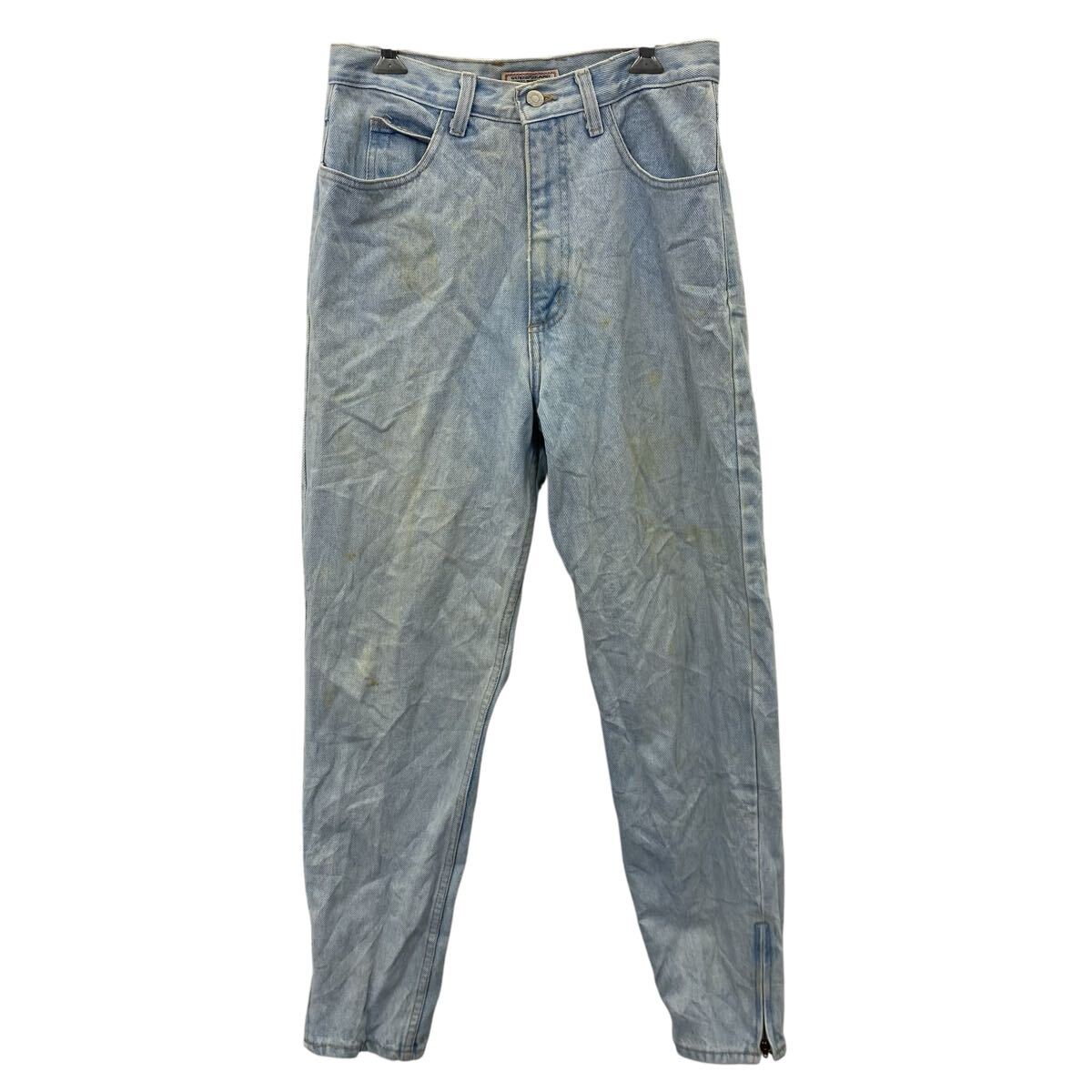 合計金額が3,980円(税込)以上の場合は、送料無料となります。(沖縄・一部離島は9800円以上）商品に興味をもって頂き、誠に有難うございます。恐れ入りますが最後までお読み頂き、ご了承の上ご購入下さい。アメリカから輸入した ゲス デニムパン...