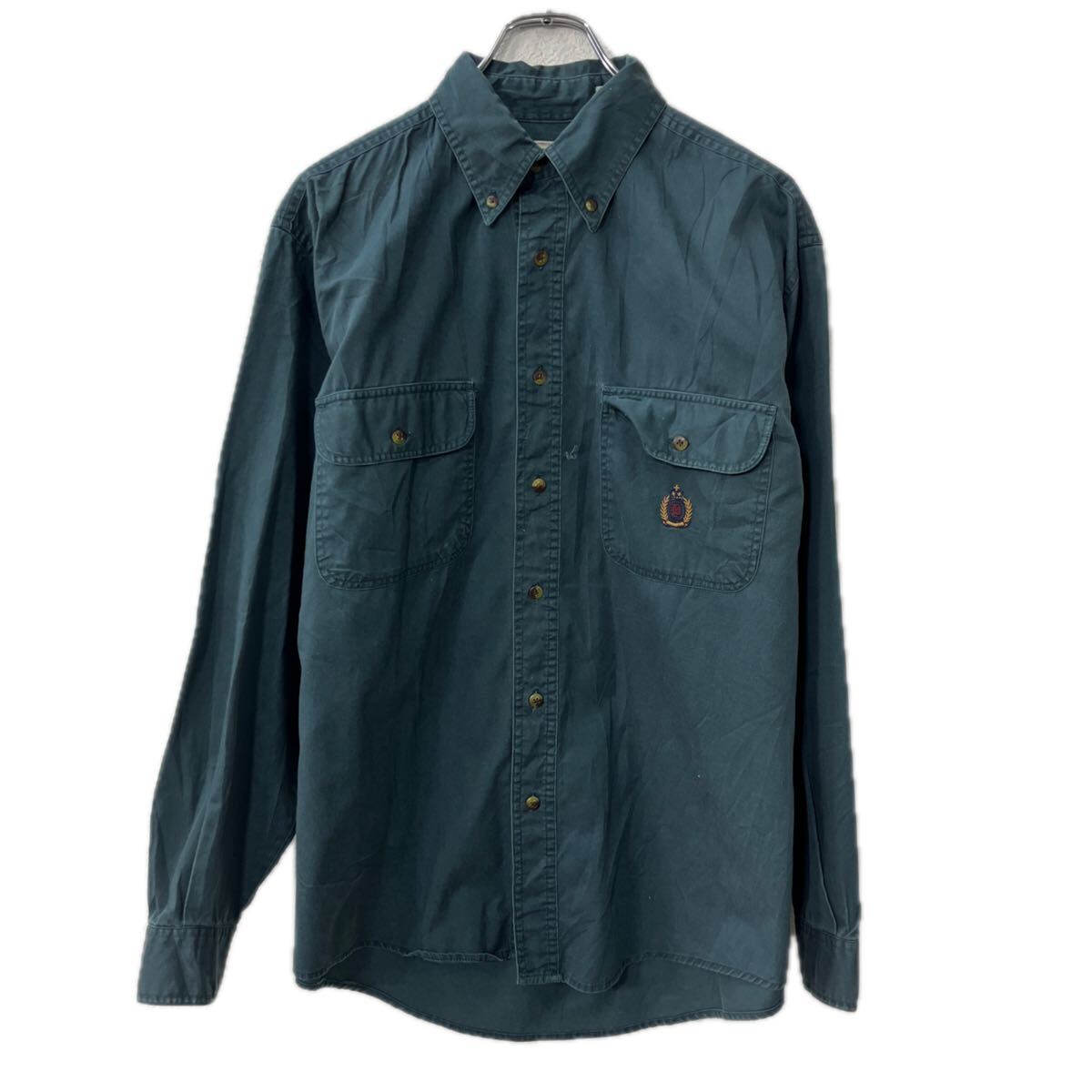 アメリカから輸入した古着になります。コンディションC 前身頃にダメージがあります。左袖に汚れがあります。サイズ表記サイズM実寸サイズ（cm）着丈 78肩幅 49身幅 60袖丈 60------------------------------...