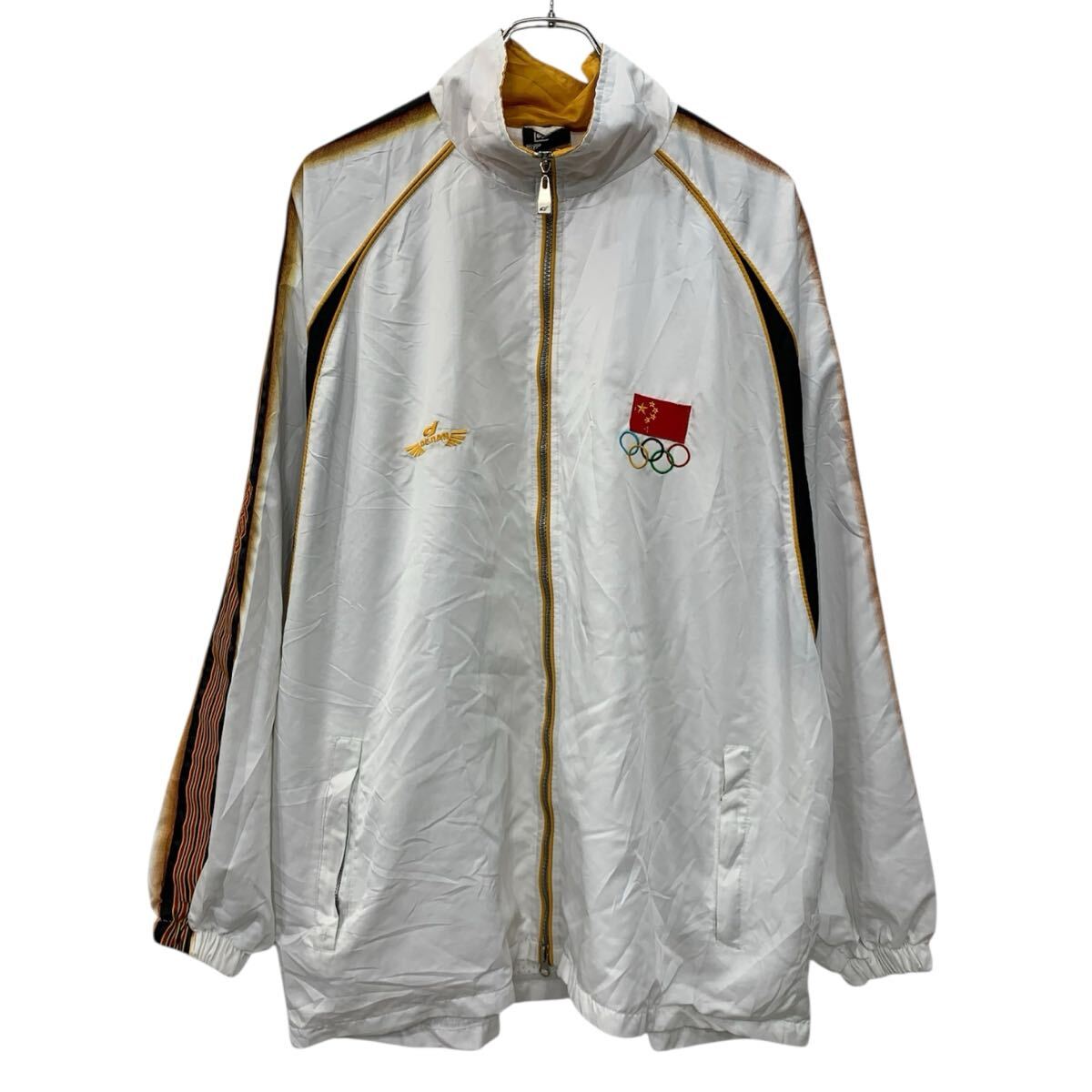 アメリカから輸入した古着になります。コンディションC前身頃、右袖に薄い汚れがあります。サイズ表記サイズXXXXL実寸サイズ（cm）着丈 76身幅 69裄丈 87-----------------------------------※コンディ...