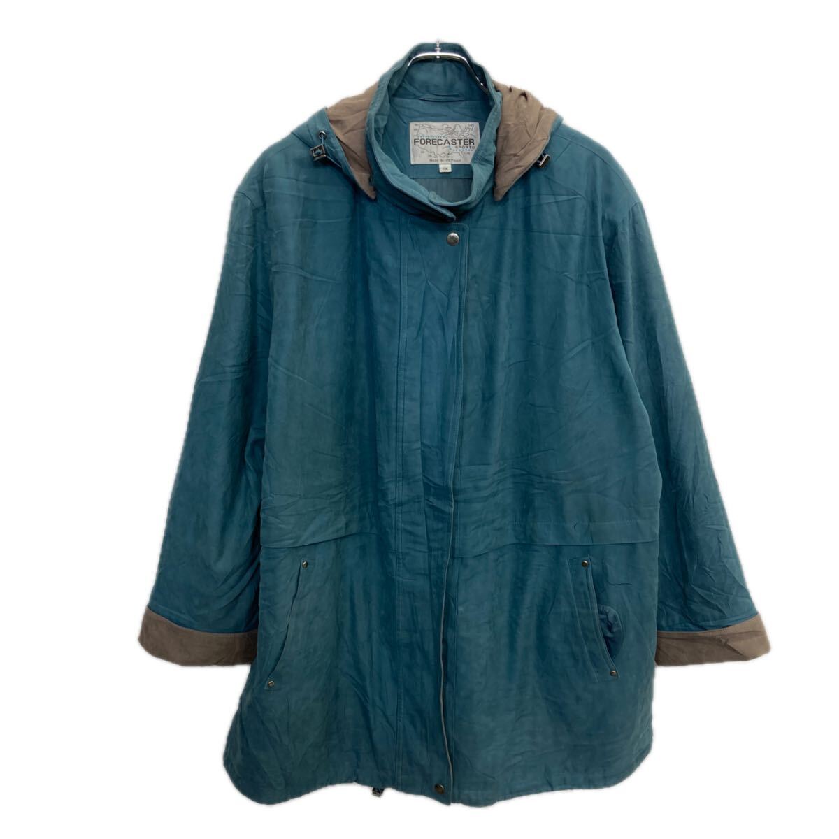 アメリカから輸入した古着になります。コンディションB特に目立つ汚れやダメージは見受けられません。サイズ表記サイズ1X実寸サイズ（cm）着丈 81cm肩幅 54cm身幅 70cm袖丈 46cm-------------------------...