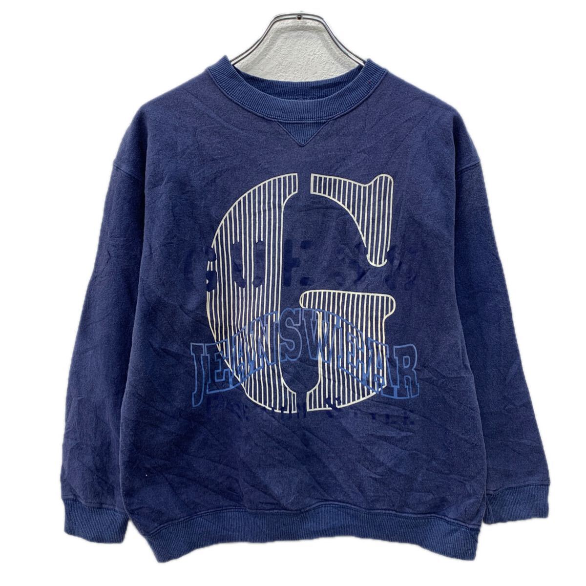 アメリカから輸入した古着になります。コンディションC前身頃右袖、左脇付近、後身頃左袖に汚れ所々に色褪せがあります。サイズ表記サイズS (8-10) キッズ実寸サイズ（cm）着丈 55肩幅 50身幅 51袖丈 46--------------...