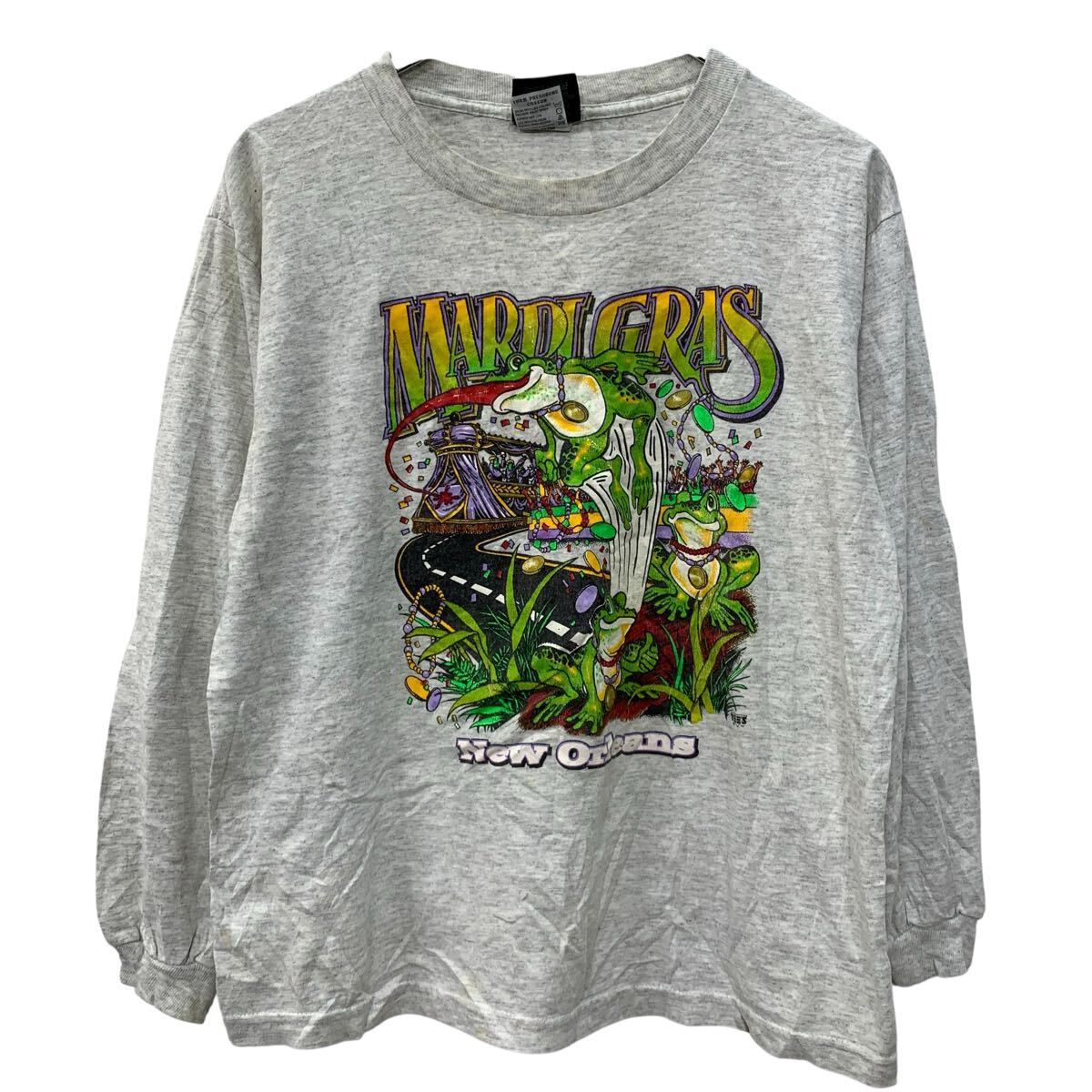 アメリカから輸入した古着になります。コンディションC前身頃、後身頃、交互の両袖に汚れがあります。サイズ表記サイズL実寸サイズ（cm）着丈 58肩幅 47身幅 52袖丈 49----------------------------------...