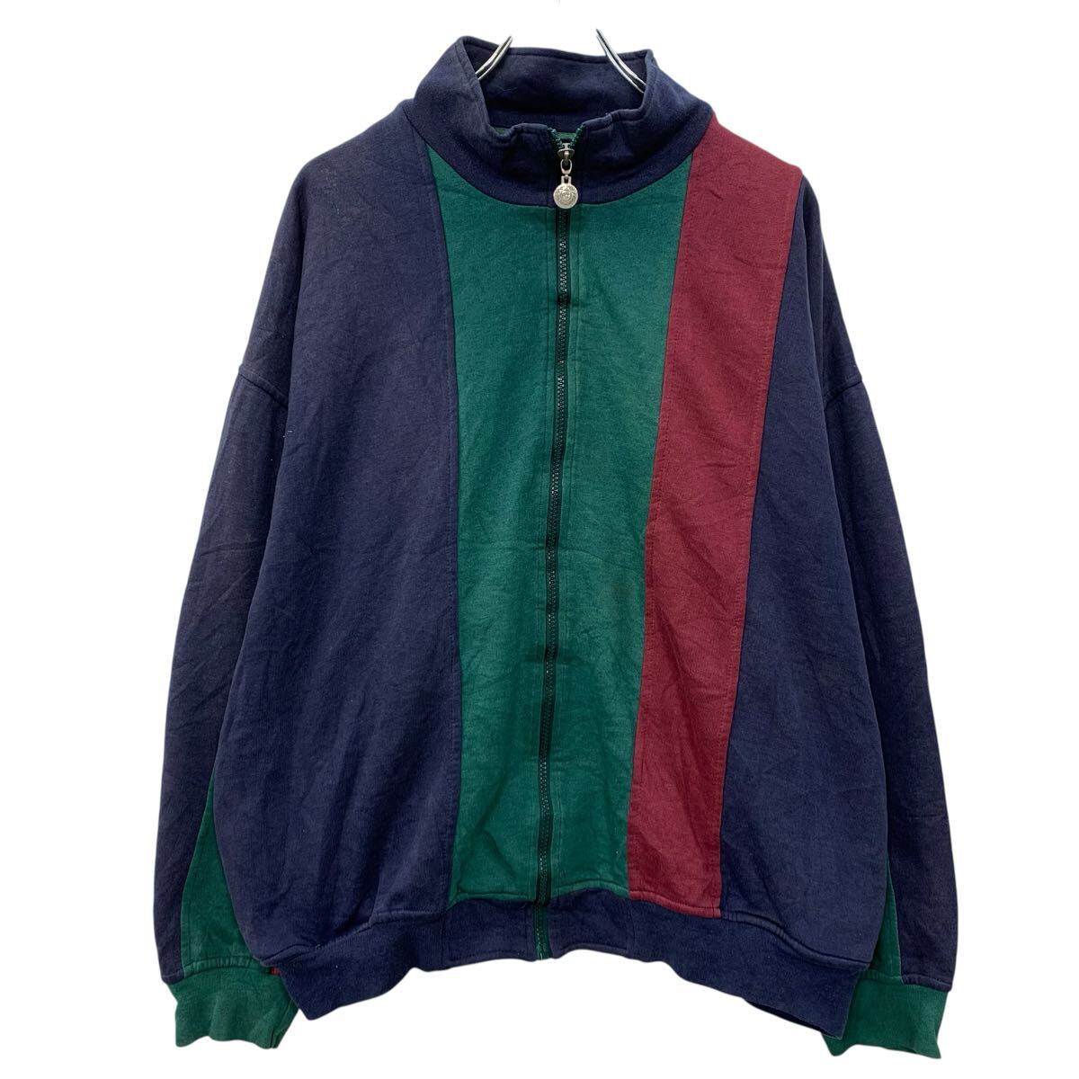 アメリカから輸入した古着になります。コンディションC前身頃、前身頃右袖、後身頃、後身頃両袖に汚れがあります。サイズ表記サイズXL実寸サイズ(cm）着丈 67肩幅 69身幅 70袖丈 55---------------------------...