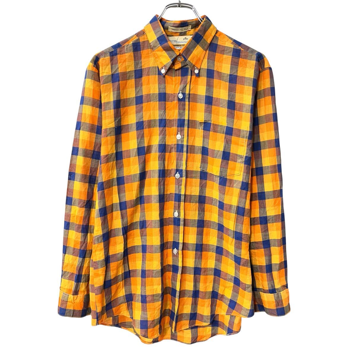 アメリカから輸入した古着になります。コンディションC前身頃に少し汚れがあります。襟、ポケットに少しダメージがあります。サイズ表記サイズM実寸サイズ（cm）着丈 77肩幅 47身幅 55袖丈 59-----------------------...