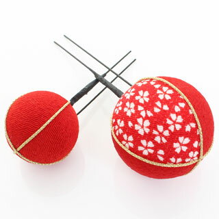 【楽天市場】Uピン 髪飾り 13点セット Arenca 雪椿 Snow Camellia〈赤〉No.8343 カメリア レッド 花 浴衣 着物 振袖 卒業袴 訪問着 黒留袖 七五三 色留袖 ...