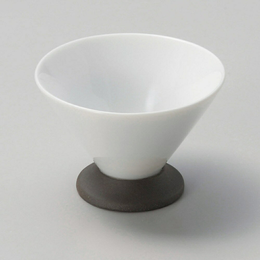 φ8.5×5.6cm 磁器