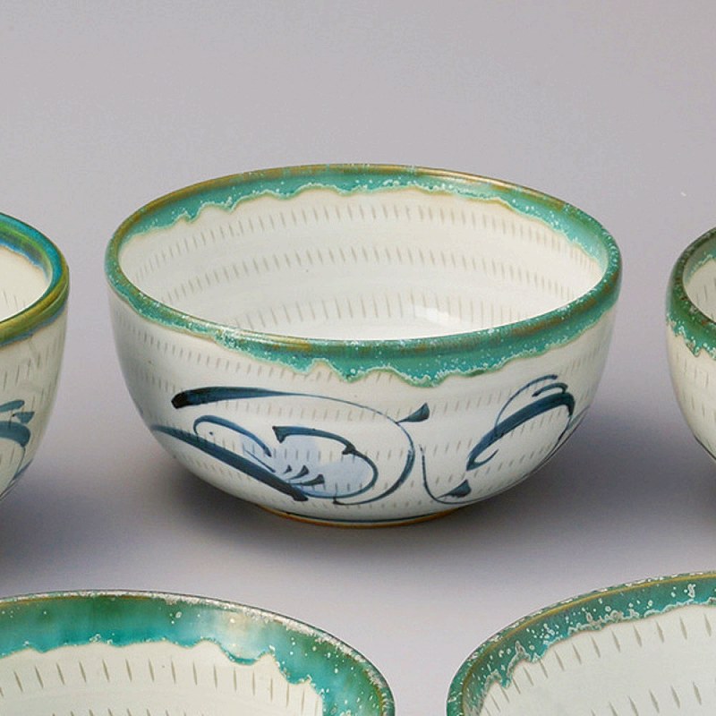 18×8.8cm
