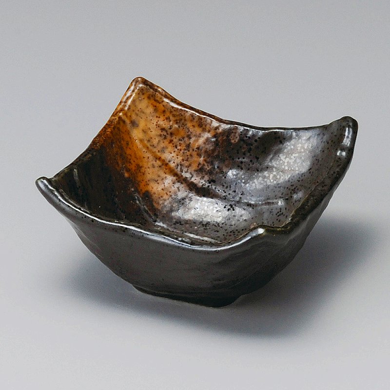 10×5.7cm