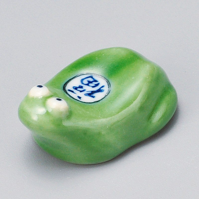 4.7×3×2.2cm