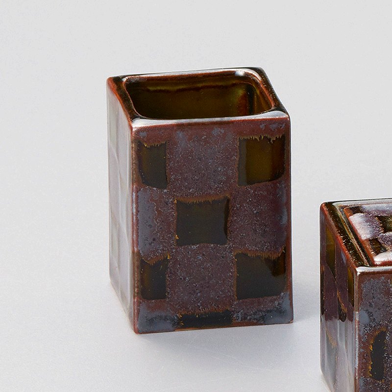 3.3×3.3×5.1cm