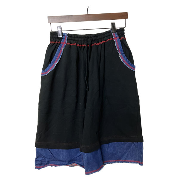 お知らせ ※画面上の色はブラウザや設定により、実物とは異なる場合があります。 ※お手持ちのアイテムと採寸比較するとより判り易い目安になります ※シワ加工の商品はサイズに若干の誤差が出る場合がございます ※ストレッチ素材等などは自然な状態で平...