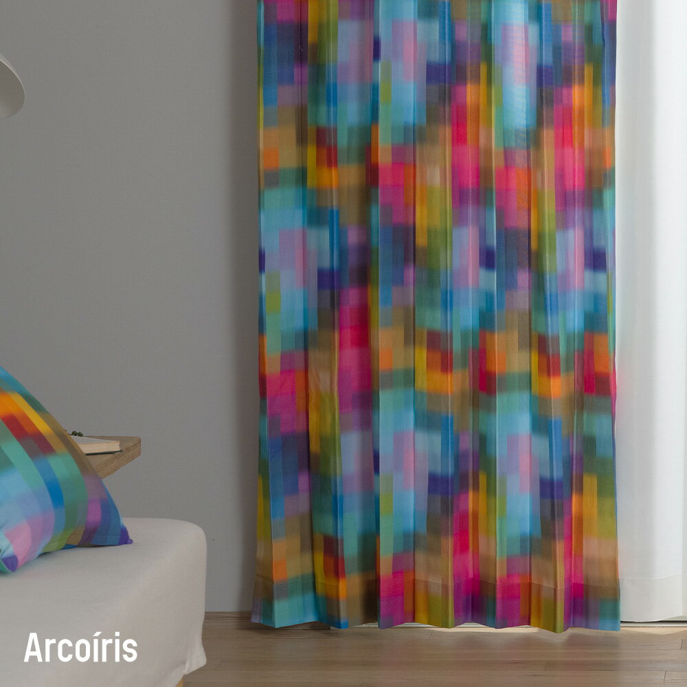 オススメポイント ★デザインの特徴 -------------------------------------------------- スペインらしいカラフルなブロックチェック。 レインボーカラーがモザイクのように並んだ他にはないデザイン...