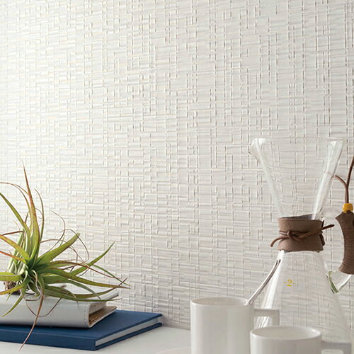 ※この壁紙は10M巻での販売となっておりますが、メーター数の変更は可能となっております。必要数によって金額の変更を行いますので、ご購入時に備考欄へご記入くださいませ。リピート縦21cm 横30.9cm有効幅93cm機能防かび・抗菌・消臭シッ...