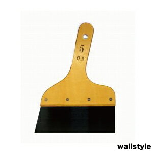 壁紙を貼るためにあると便利な道具です 品　　　番 パテベラ5号 サ イ ズ W150mmxH235mmxD10mm 使 用 方 法ハガネ製のパテ塗り用ヘラだから、バネが利いて薄く塗れます！。使用後は水洗いしてください。パテベラ5号