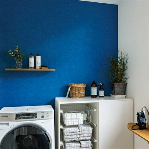 ※この壁紙は10M巻での販売となっておりますが、メーター数の変更は可能となっております。必要数によって金額の変更を行いますので、ご購入時に備考欄へご記入くださいませ。リピート縦64cm 横92.5cm有効幅92.5cm機能防かび・トップコー...