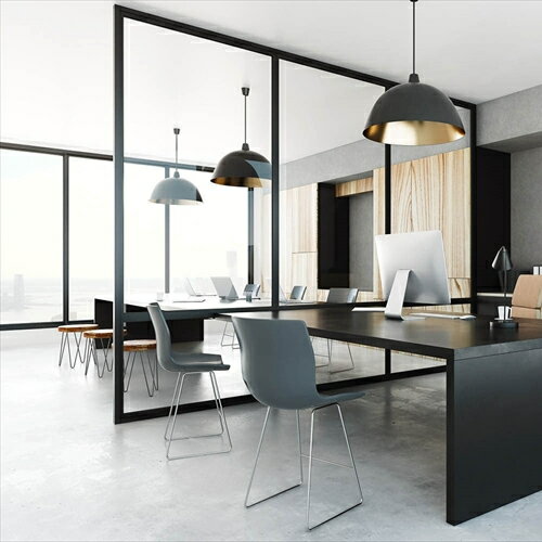 ※この壁紙は10M巻での販売となっておりますが、メーター数の変更は可能となっております。必要数によって金額の変更を行いますので、ご購入時に備考欄へご記入くださいませ。リピート縦79cm 横93cm有効幅93cm機能防かびシックハウス対策F☆...