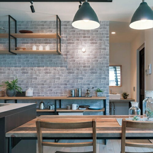 ※この壁紙は10M巻での販売となっておりますが、メーター数の変更は可能となっております。必要数によって金額の変更を行いますので、ご購入時に備考欄へご記入くださいませ。リピート縦60.5cm 横46.5cm有効幅93cm機能防かびシックハウス...