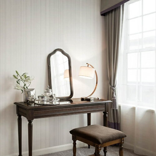 ※この壁紙は10M巻での販売となっておりますが、メーター数の変更は可能となっております。必要数によって金額の変更を行いますので、ご購入時に備考欄へご記入くださいませ。リピート縦- cm 横6.6cm有効幅93cm機能防かびシックハウス対策F...