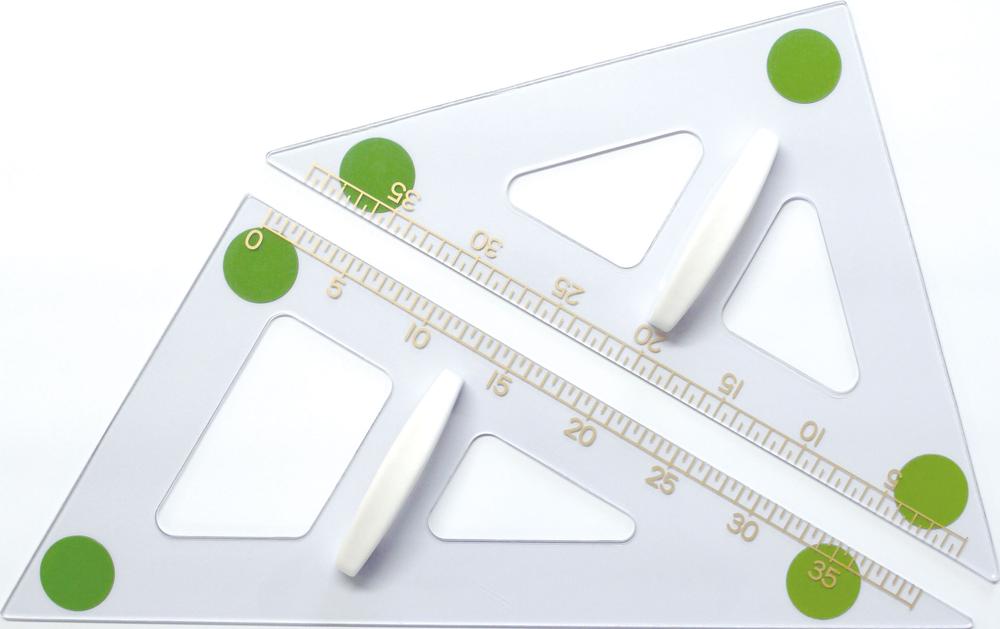 　製品名 再生ペットボトル使用　柔軟性があって折れにくい定規　 　内容量・サイズ 【サイズ】450×3mm【質量】合計：460g【材質】本体：PET、取手：PP、ゴム磁石：塩ビ製　※取手を取り付ける際に、プラスドライバーが必要です。【セット...