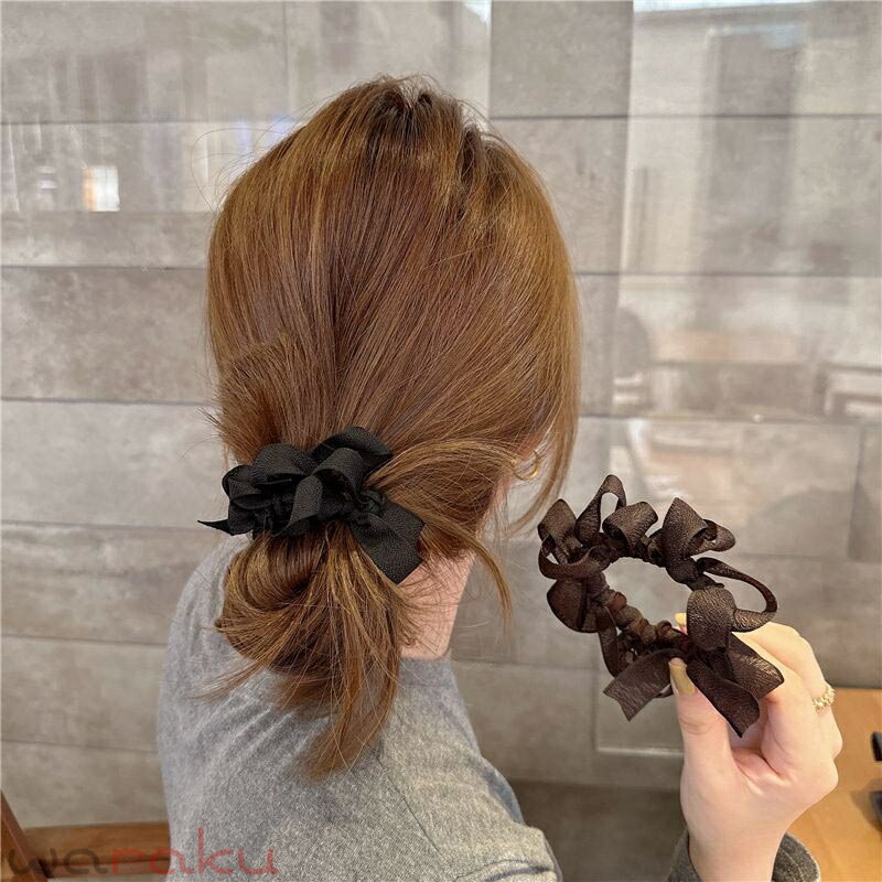 商品説明 商品内容 ヘアゴム 素材 ポリエステル・ゴム 生産国 中国 サイズ フリー ※平置き採寸になります。実際のサイズとは誤差が出る場合がございますので、参考サイズとしてご覧ください。 注意書き ※商品写真は、できる限り現品を再現するよ...