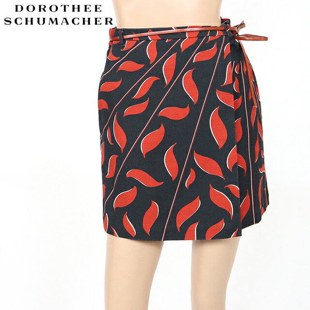 原産地：ハンガリー　色： ブラック系表地: 綿 98 ポリウレタン 2 裏地: 綿 100 部分: 牛革 (数字は％表示です)　伸縮性：×サイズ：1　　ウエスト：70　ヒップ：90　スカート丈：44　(cm)サイズ：5　　ウエスト：80　ヒ...