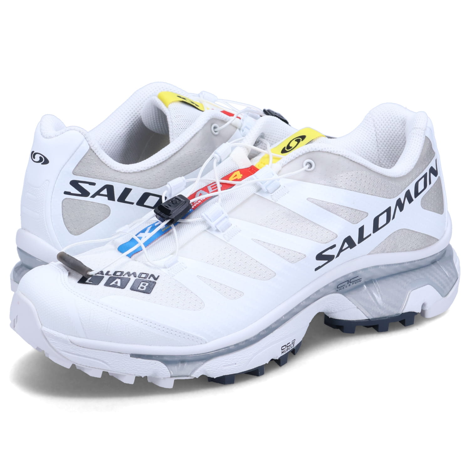 商品説明 【フランスアルプスの麓で誕生したアウトドアブランド SALOMON】 Salomon(サロモン)からトレイルでも都市部でも高いパフォーマンスを発揮する「XT-4 OG」がリリース。安定したフルレングスの「Agile Chassis...