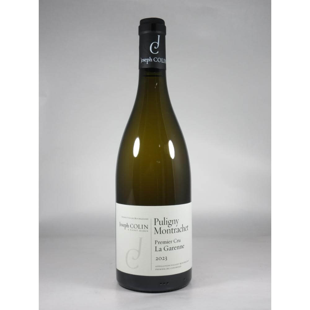 トレザンの少し下、いきなり岩盤があるような畑。樹を植えるのに穴をあけないといけない。トレザンよりは4日早く熟す。原語表記：Joseph COLIN Puligny Montrachet 1er Cru La Garenne[2023]ワイン...