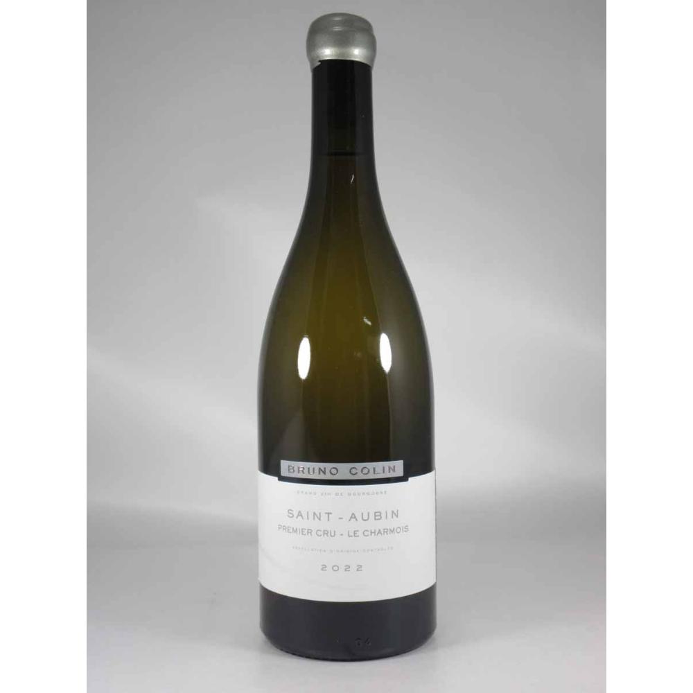 レモンのようなエレガンスとミネラル感。まろやかで長く続く西洋菩提樹のフローラルな香り。キリっとした酸によるバランスの良さ。後味には心地よい塩味を感じる。原語表記：Bruno COLIN Saint Aubin 1er Cru Le Char...
