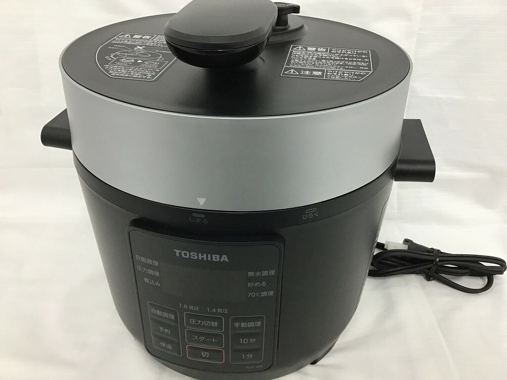 【ご注意】商品は店頭・他ネットショップでも販売しておりますので、ご注文をいただいても売り切れの場合がございます。ご了承ください。ブランド名東芝 TOSHIBA商品名電気圧力鍋 RCP-30Rシリアル番号2417171商品説明1.8気圧の高圧...