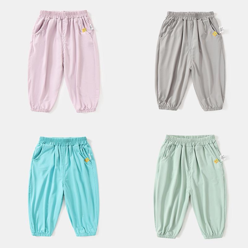 ・カテゴリ: キッズパンツ・スタイル: カジュアル・主な素材: ナイロン100%・丈: 長ズボン・対象年齢: 1〜3歳・カラー展開: パープル、グレー、ライトグリーン、ブルー・サイズ展開: 73cm、80cm、90cm、100cm、110c...