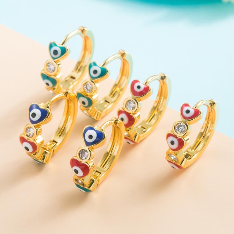 ・カテゴリ: 耳飾り・素材: 銅・加工方法: 金メッキ・スタイル: シンプル・着用シーン: ファッション通勤・カラー展開: レッド、グリーン、マルチカラー