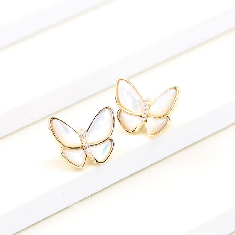 ・カテゴリ: 耳飾り・素材: 銅・加工: 電鍍・スタイル: ライトラグジュアリー、ファッション通勤・モチーフ: 昆虫、蝶・カラー: 金色・対象: 女性