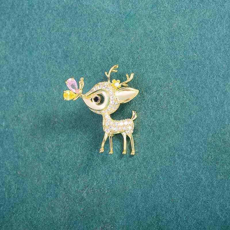・主な素材: 銅、ジルコニア・対象: レディース・モチーフ: 動物・加工: メッキ加工・カラー: ゴールド・デザイン: 鹿・用途: 記念、装飾、ギフト、固定・スタイル: 欧米風・カテゴリ: ファッション、通勤スタイル・種類: ブローチ