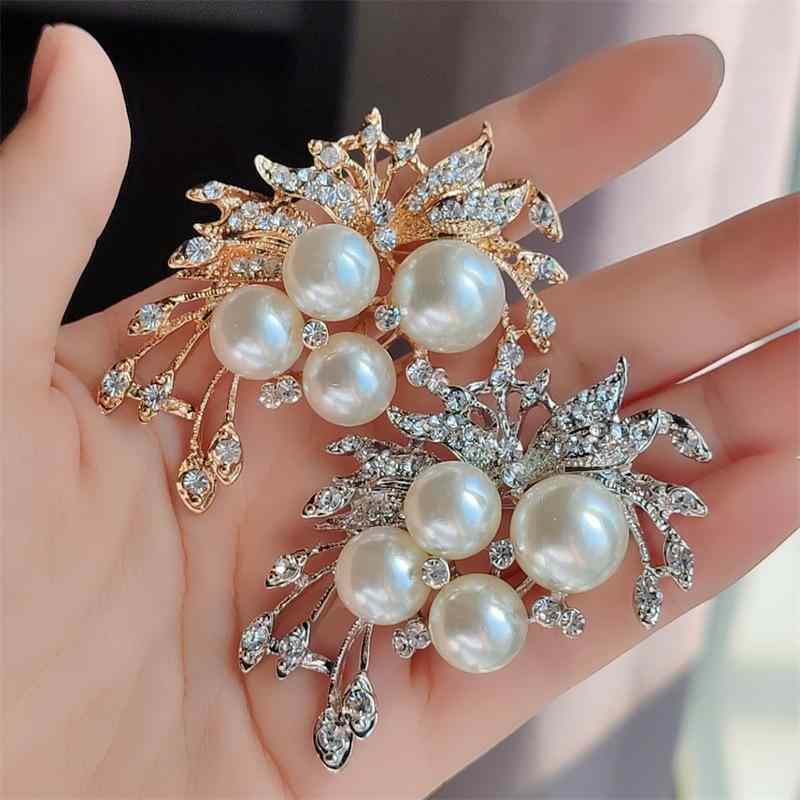 ・素材: 合金 ・カテゴリ: ブローチ ・モチーフ: 花 ・加工: 電解メッキ ・カラー展開: ゴールド、シルバー ・スタイル: ファッションOL ・スタイルカテゴリ: ファッション通勤 ・機能: 装飾、多機能 ・対象: 男女兼用