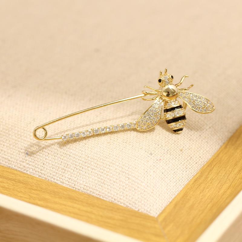 ・素材: 銅・モチーフ: 昆虫・加工: エナメル・カラー: ゴールド・流行要素: 蜂・用途: 記念、装飾、ギフト、固定・スタイル: 欧米風・スタイルカテゴリ: ファッション通勤・対象: レディース・種類: ブローチ・流行要素分類: 動物