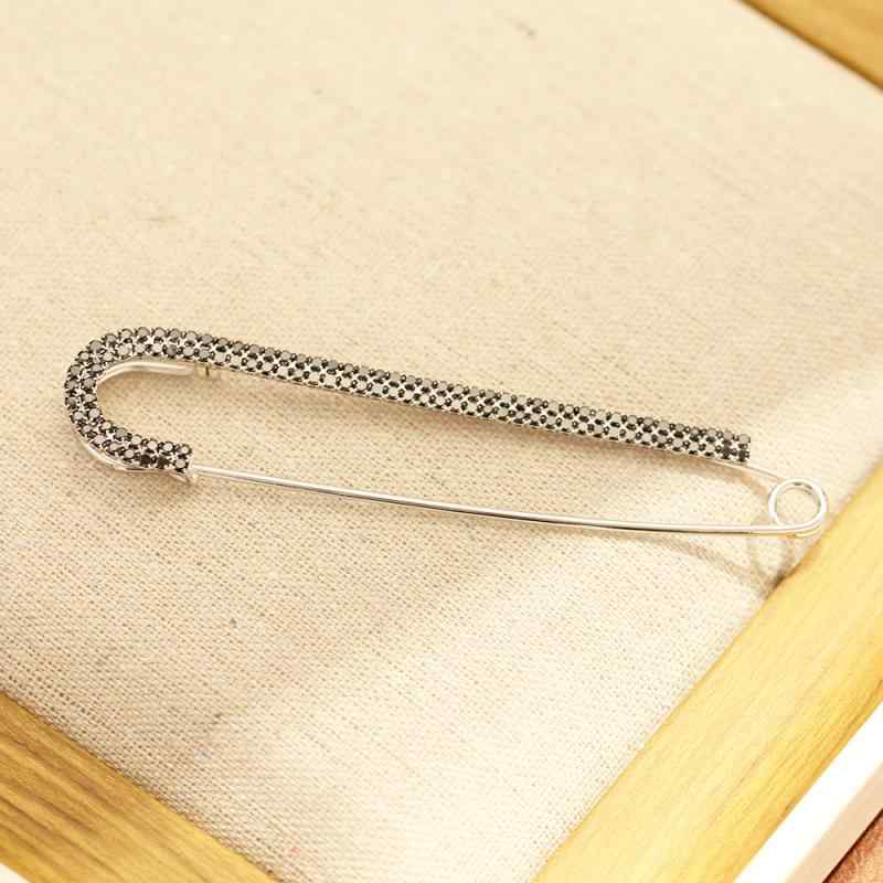 ・カテゴリ: ブローチ・スタイル: ライトラグジュアリー・着用シーン: 通勤・対象: 男女兼用・主な素材: 銅・形状: 幾何学模様・柄: 線・加工: 電鍍・カラー展開: ゴールド、シルバー・用途: 記念、装飾、ウエストマーク、ギフト、露出防...