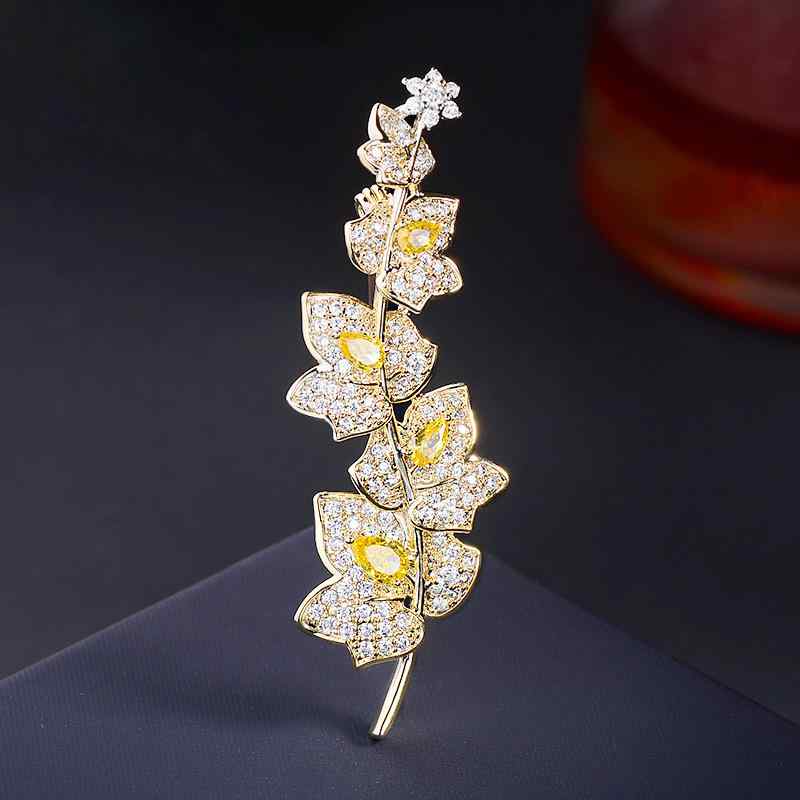 ・主な素材: 銅、キュービックジルコニア・対象: レディース・モチーフ: 花・加工: 電鍍・カラー: ゴールド・用途: 記念、装飾、多用途、ギフト、固定・スタイル: ファッションOL・カテゴリ: ブローチ