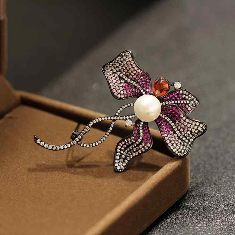 ・種類: ブローチ・主な素材: 銅・スタイル: 文芸レトロ・形状: 花・流行要素: 植物、花・加工方法: 電気メッキ・カラー: ブラック・対象: 男女兼用・機能: 記念、装飾、ギフト、衣類固定