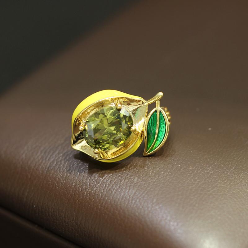 ・素材: 銅・デザイン: フルーツ・加工: ドリップオイル・カラー展開: ゴールドベースイエロー、ゴールドベースグリーン・主なモチーフ: レモン、フルーツ・機能: 記念、装飾、ギフト、固定・スタイル: 爽やか、甘美・対象: 男女兼用・種類:...