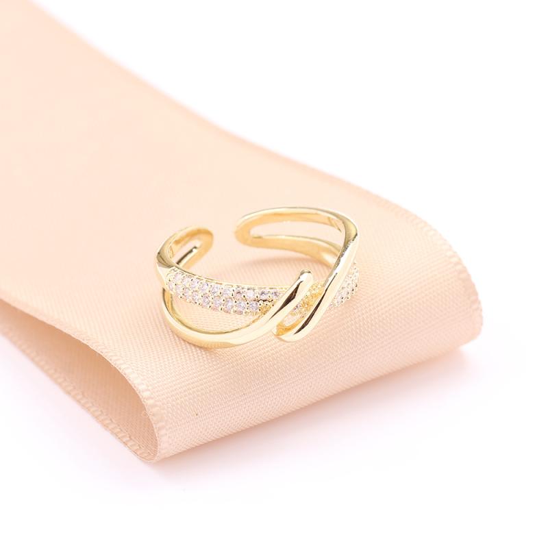 ・素材: 銅・デザイン: 幾何学・加工: 電鍍・カラー: 金色・人気要素: ライン・スタイル: オールシーズン・スタイル分類: ファッション通勤・カテゴリ: 手元アクセサリー・対象: 女性・人気要素分類: 幾何学