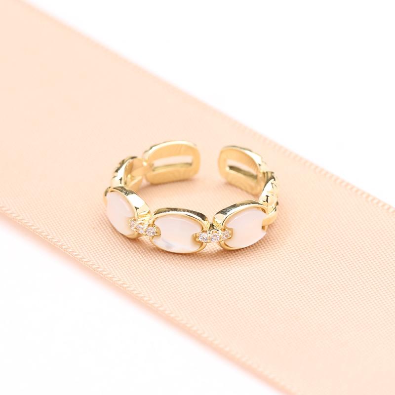 ・カテゴリ: リング・素材: 銅・デザイン: 幾何学模様、ライン・加工: 電鍍・カラー: ゴールド・スタイル: 日韓風、清新、フェミニン・対象: レディース