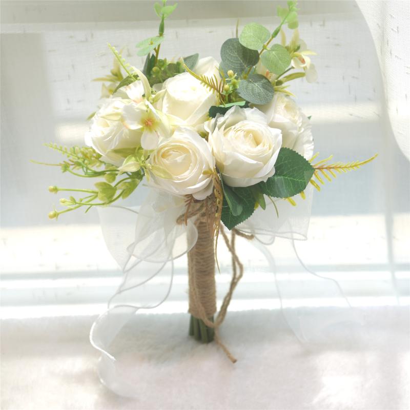 ・カテゴリ: ブーケ・主な素材: シルクフラワー・カラー展開: ホワイト、ピンク、キャラメル、オレンジ