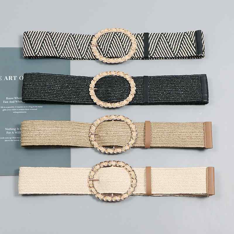 ・素材: 織物・バックル素材: ベルトと同素材・留め具: ピンバックル・カラー展開: ストライプ、ブラック、カーキ、アプリコット・バックル種類: ラウンドバックル、オーバルバックル・幅: 太め (4cm以上)・スタイル: ビジネスカジュアル...