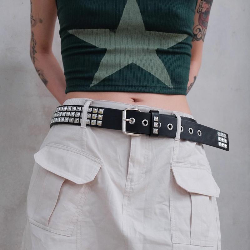 ・主要素材: PUレザー・バックル素材: 鉄・留め具: ピンバックル・カラー: ブラック・幅: 普通、2～4cm