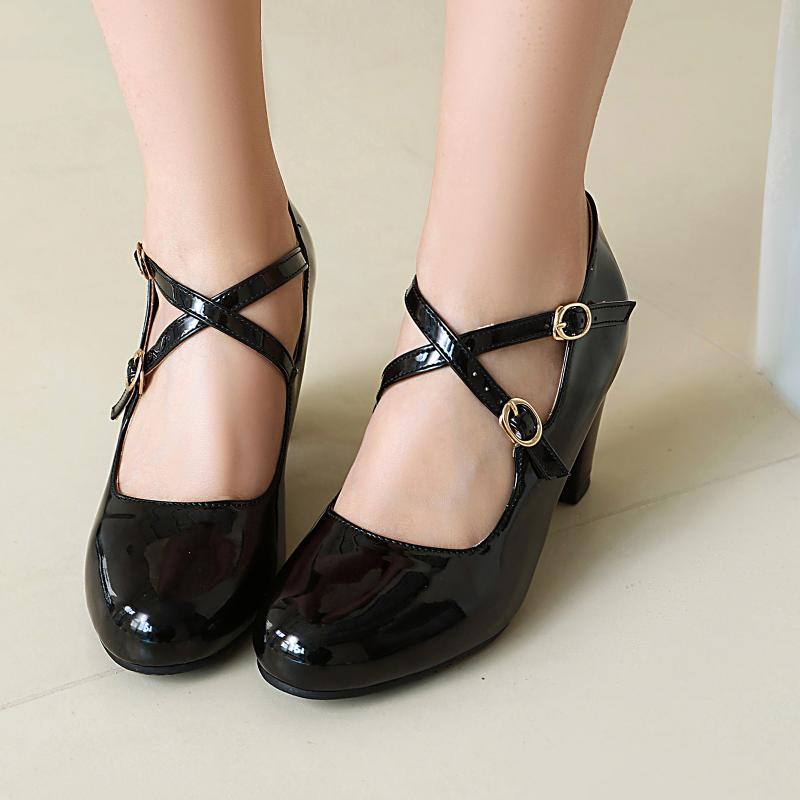 ・カテゴリ: メリージェーンシューズ・スタイル: パンプス・適用シーン: カジュアル・対象年齢: 大人・性別: レディース・つま先形状: ラウンドトゥ・ヒール形状: フラットヒール・ヒールの高さ: 低め（1-3cm）・靴丈: ローカット・開...