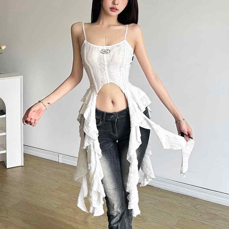 ・スタイル: キャミソール・フィット: スリム・丈: クロップド・柄: 無地・主な素材: ポリエステル90%、スパンデックス・カラー展開: グレー、ホワイト・サイズ展開: S、M、L・スタイルタイプ: ストリート系、欧米風、セクシー・性別:...