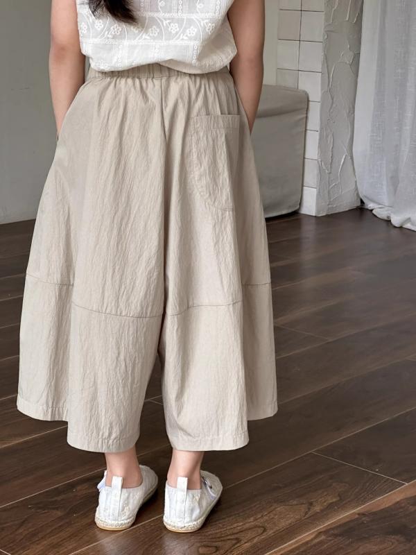 ・カテゴリ: キッズパンツ・タイプ: カジュアルパンツ・スタイル: 韓国風・主な素材: 綿70%・丈: 七分丈・対象: 女の子・対象年齢層: 8歳以上・加工: 柔軟加工・柄: 無地・特徴: スポーツ、田園風、可愛い、プリンセス、トレンド・ウ...