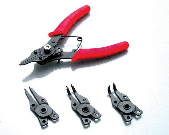 ■商品概要■詳細説明軸用穴兼用のスナップリングプライヤーです。直爪の他に曲爪で45度と90度の替爪を付属していますので、爪の取替えにより6種類の使い方ができます。また使用範囲は軸用・穴用共に10-50mmです。■注意点※メーカー都合により商...