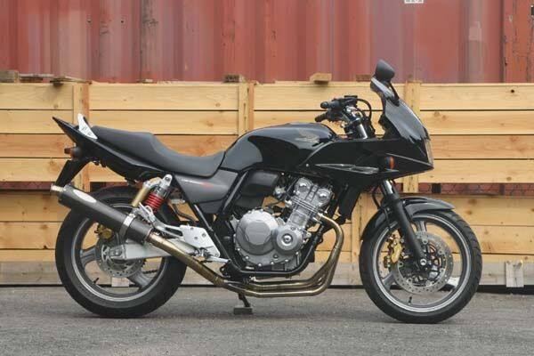 ■商品概要タイプ：STD色[カラー]：カーボンSTD重量[キログラム]：9.0kg重量[キログラム]：6.7kg音量[デシベル]：90db材質[素材]：ステンレスエキゾーストパイプ／カーボンサイレンサー加工[有／無]：無仕様：FASARM ...