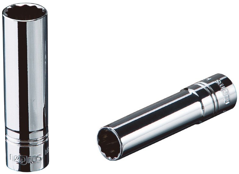 ■商品概要■パワーフィット【差込角】6.3sq.【口径形状】十二角■詳細説明インチサイズを中心に、ディープソケットのラインナップを大幅強化しました。高品質の材料と高度な熱処理技術により、一般品と同等の強度ながら薄肉・軽量化を実現。口径部と差...